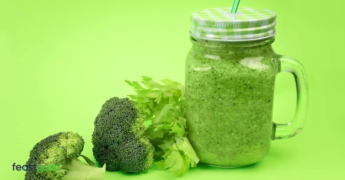 How Many Calories Are In A Protein Shake? (9 Examples) - FeastGood.com