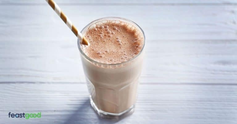 How Many Calories Are In A Protein Shake? (9 Examples) - FeastGood.com